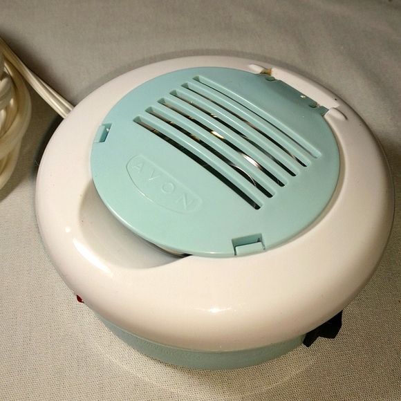Vintage Avon Vaporizer | Bath & Body | Vintage Avon Healthy Remedies ...